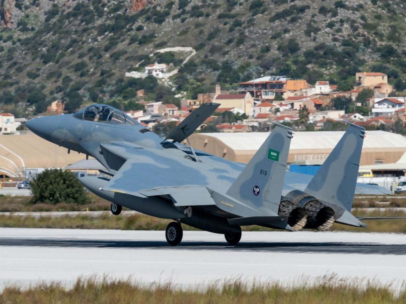 Deutscher auf Kreta wegen Fotos am Flughafen festgenommen
