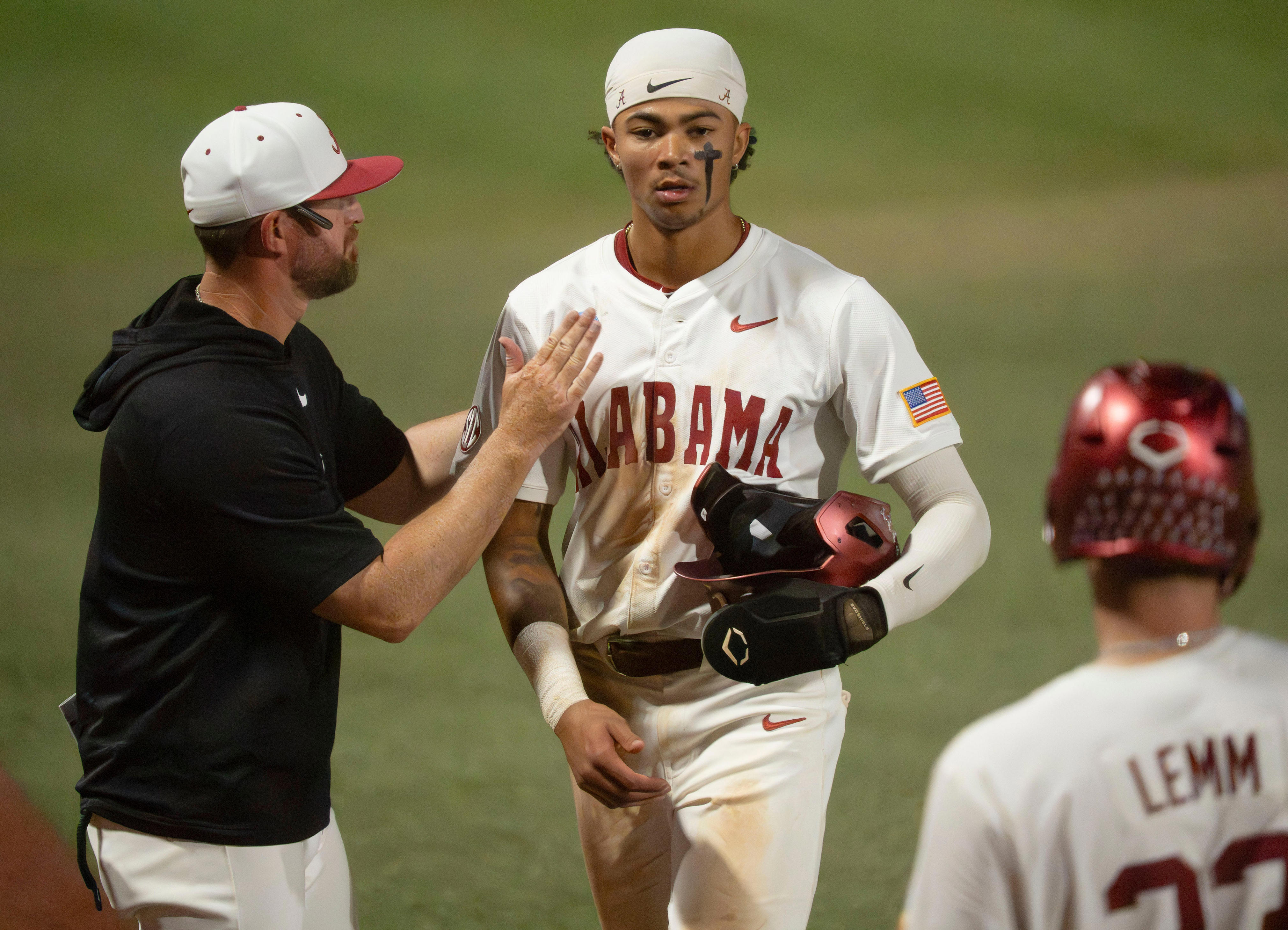 Where to watch Alabama baseball vs Oklahoma today: CWS time, TV info