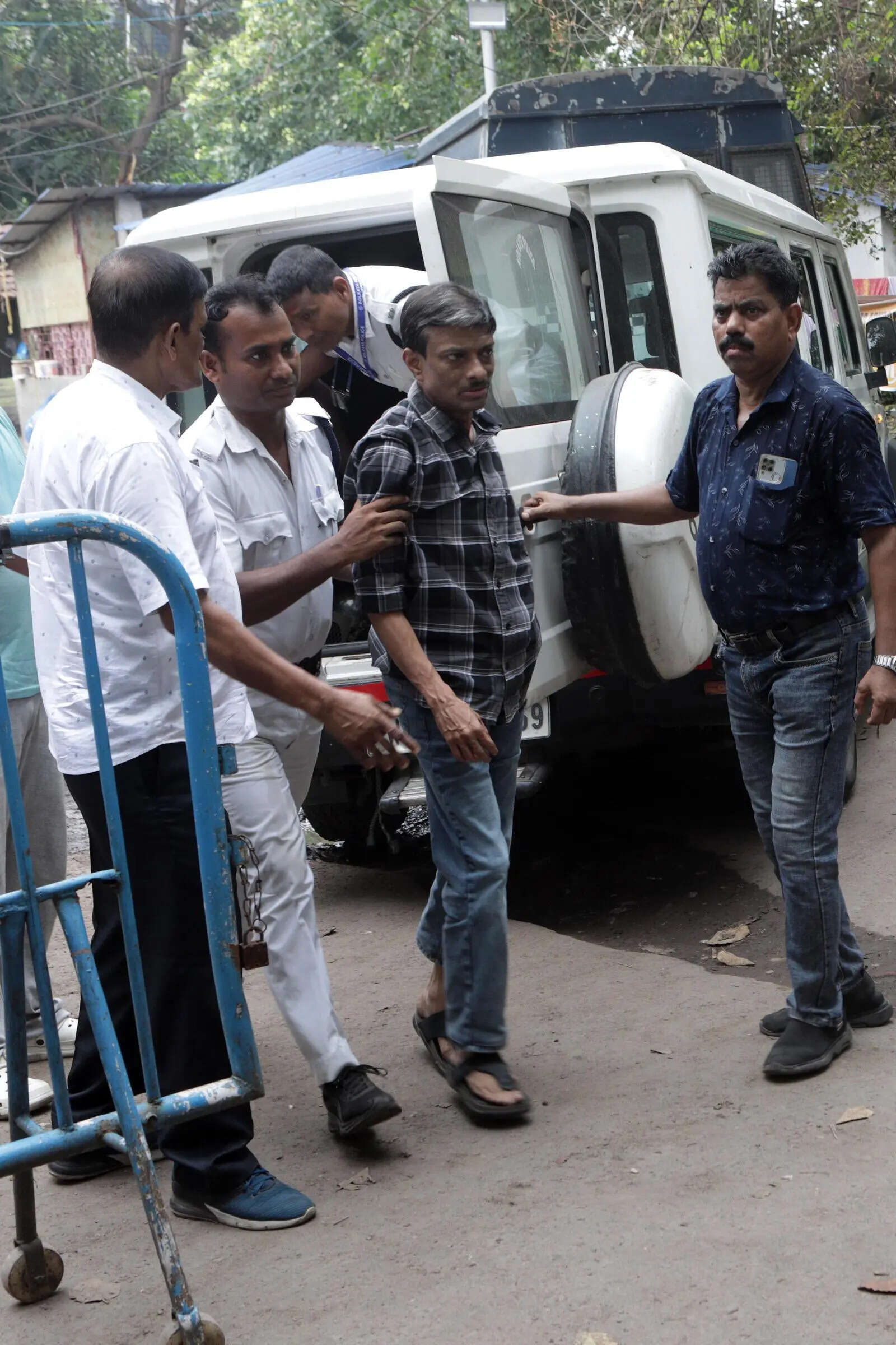 Trinamool College Street councillor joins Patuli representative in prison