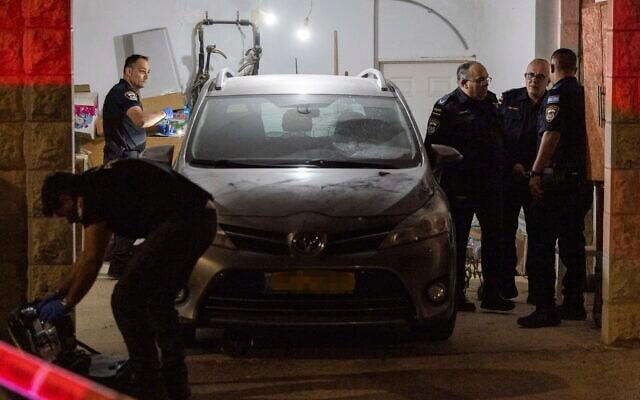 Haredim block traffic at south Jerusalem checkpoint after arrest of ...