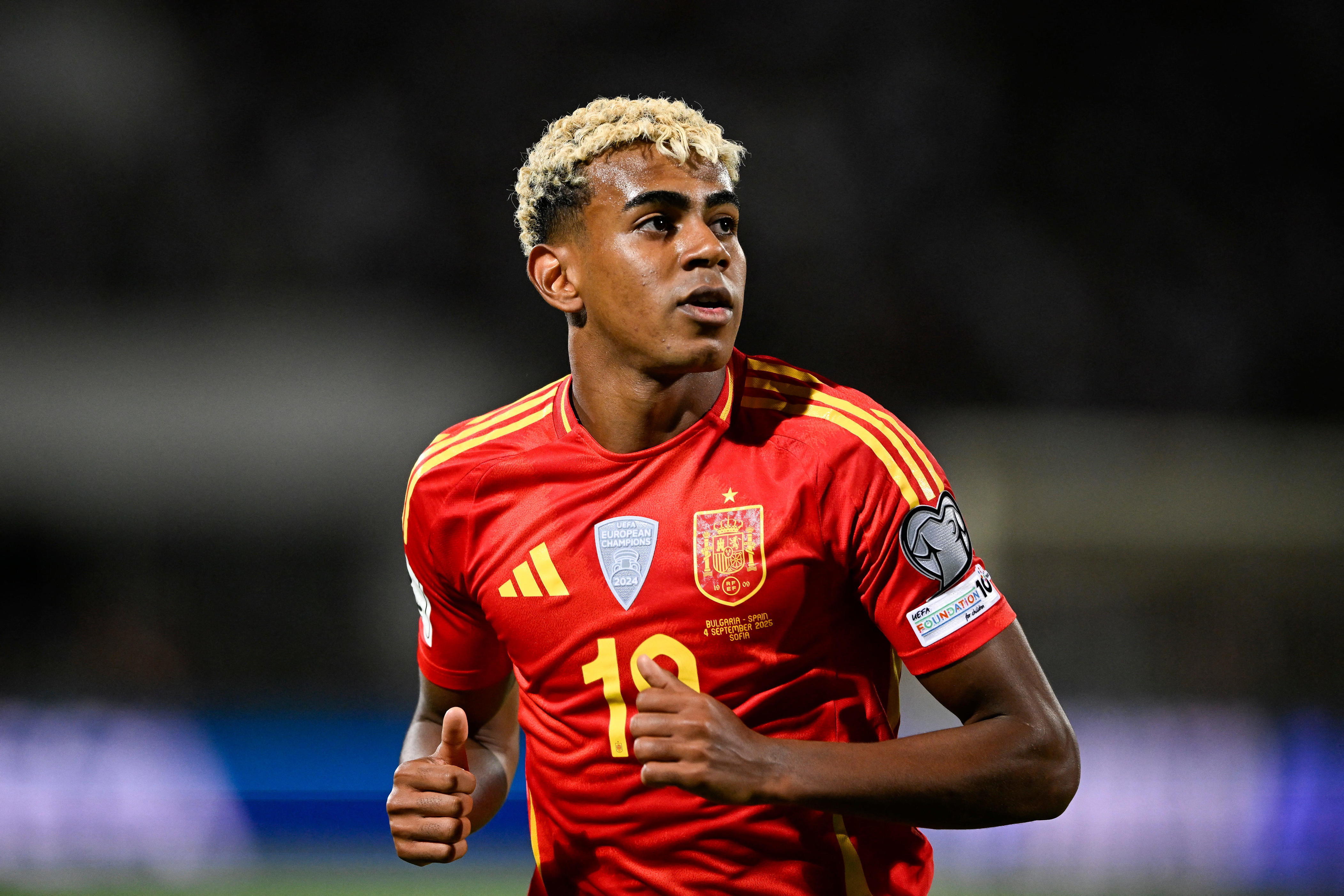 Who will win the 2026 World Cup? Odds, favorites, Golden Ball