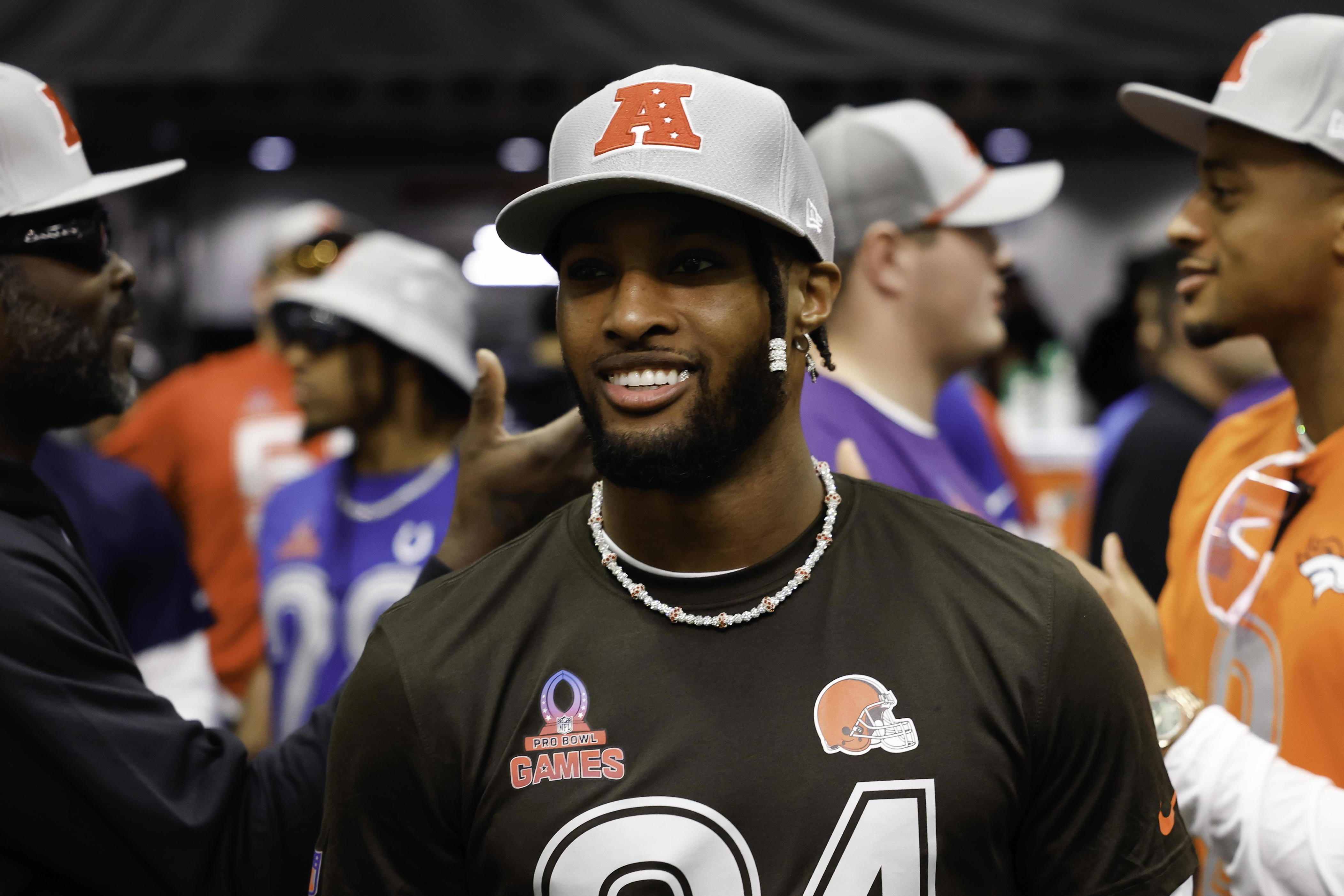 Sunday Dawg Chow (6/7): On big brains, numbers (6-7!), and random thoughts
