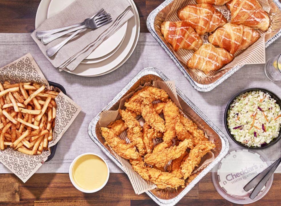 5 restaurant chains where one meal feeds two people, according to diners