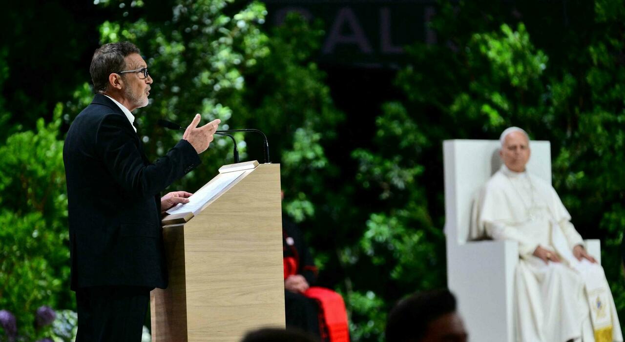 Antonio Banderas al Papa: «L'IA ci ruba l'arte e l'anima. Io vittima ...
