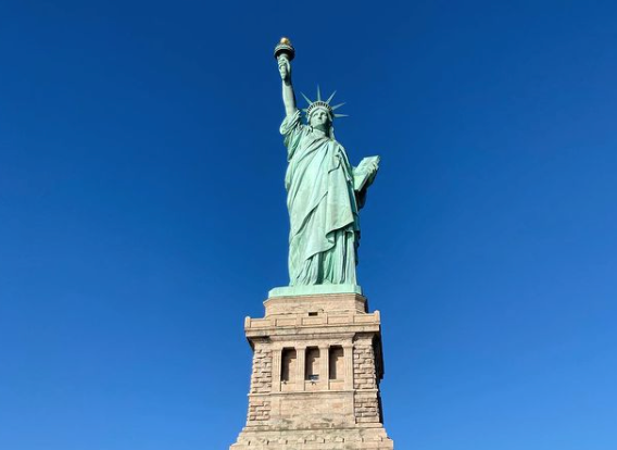 The DOJ says Trump could bulldoze the Statue of Liberty and no one ...