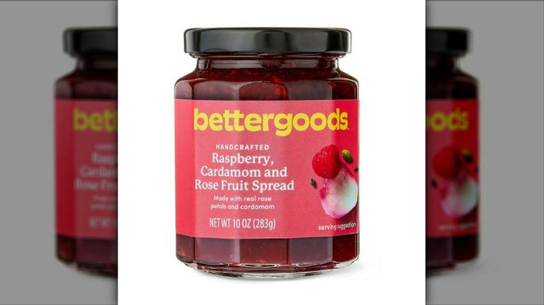 15 gourmet foods hiding at Walmart