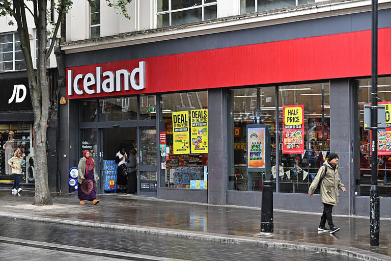 Iceland boss says 'two-tier policing' happened in one of his stores