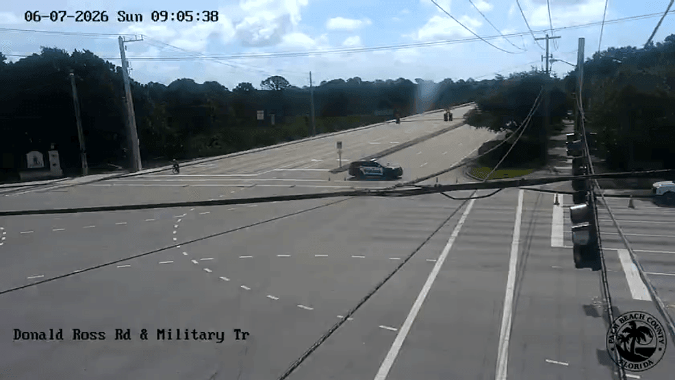 Stretch of Donald Ross Road in Jupiter shutdown after early morning crash