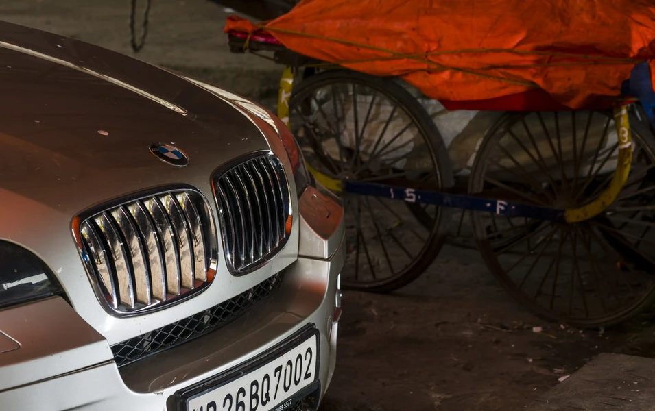 BMW owner’s ‘modern poverty’ account fuels urban wealth debate