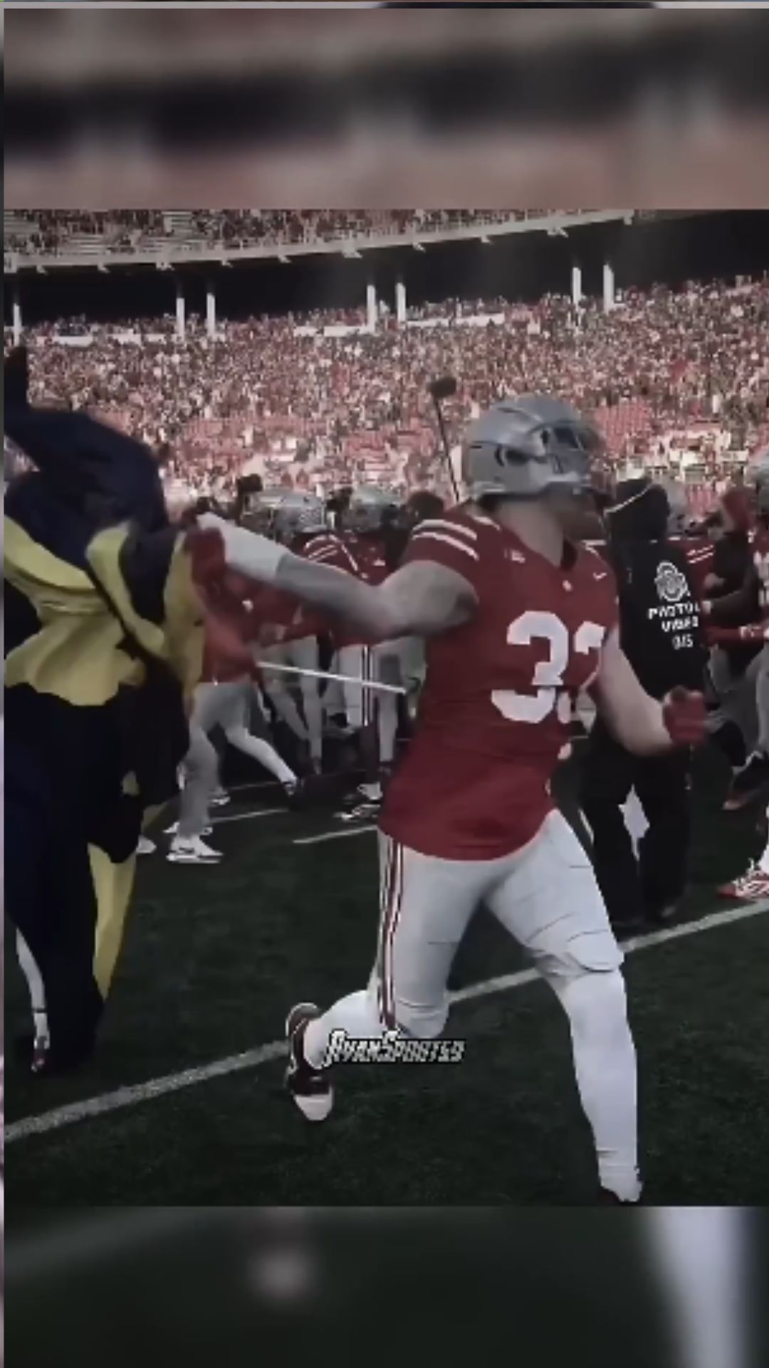Michigan flipped the switch! Shocking the college football world!