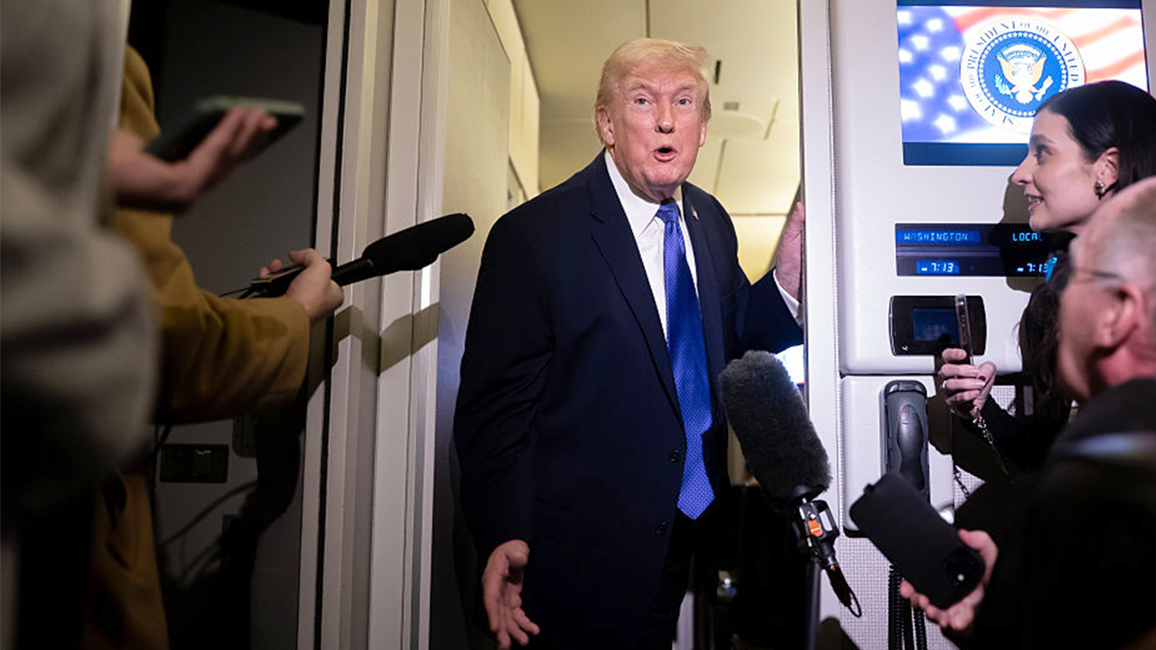 Trump storms off 'Meet the Press' interview, rips Welker, ABC, CBS, CNN ...