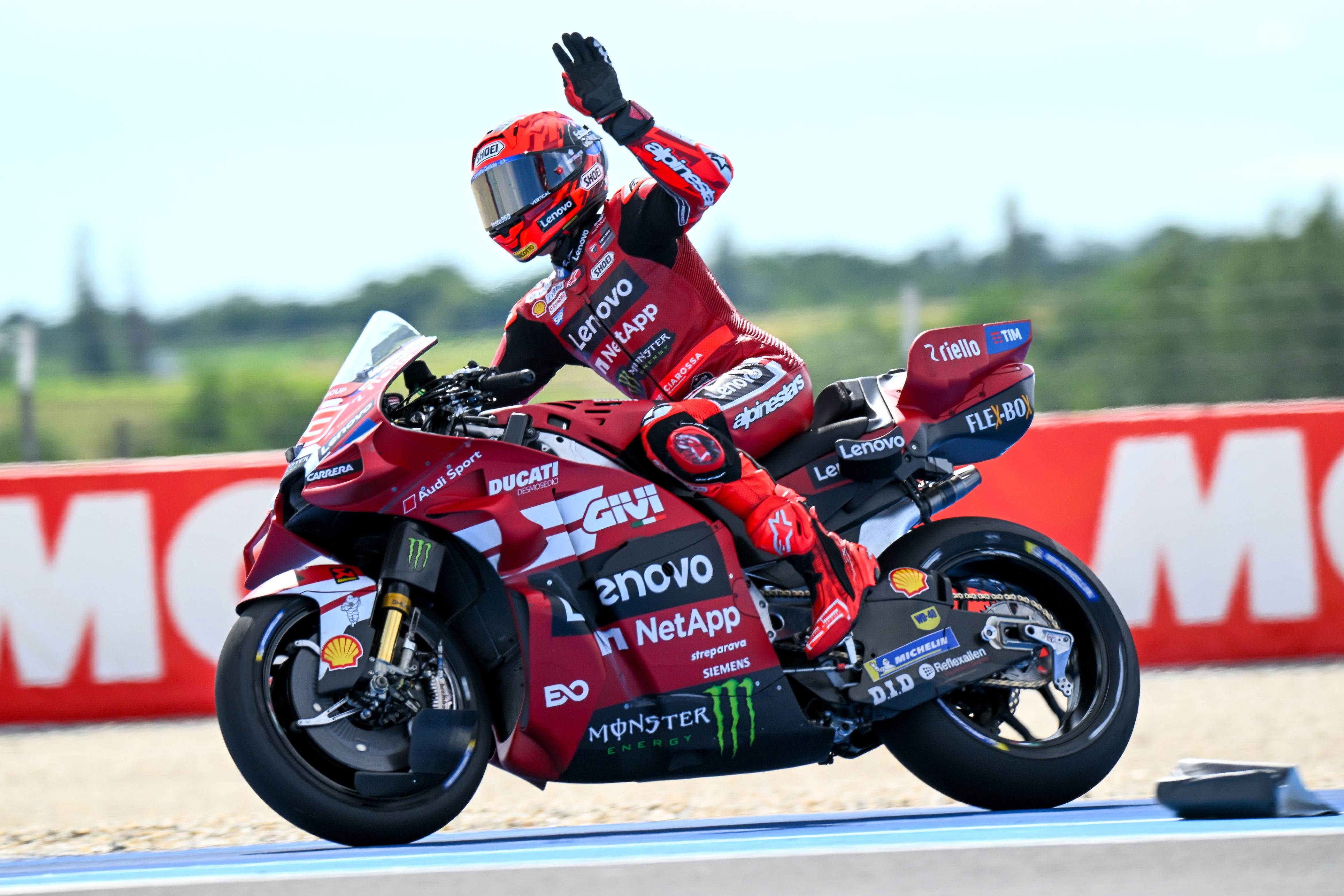 Marc Márquez se hace centenario con una victoria en el GP de Hungría de ...