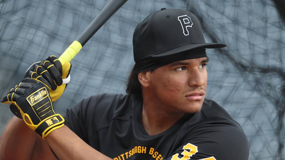 Pirates send down outfield prospect before Braves finale
