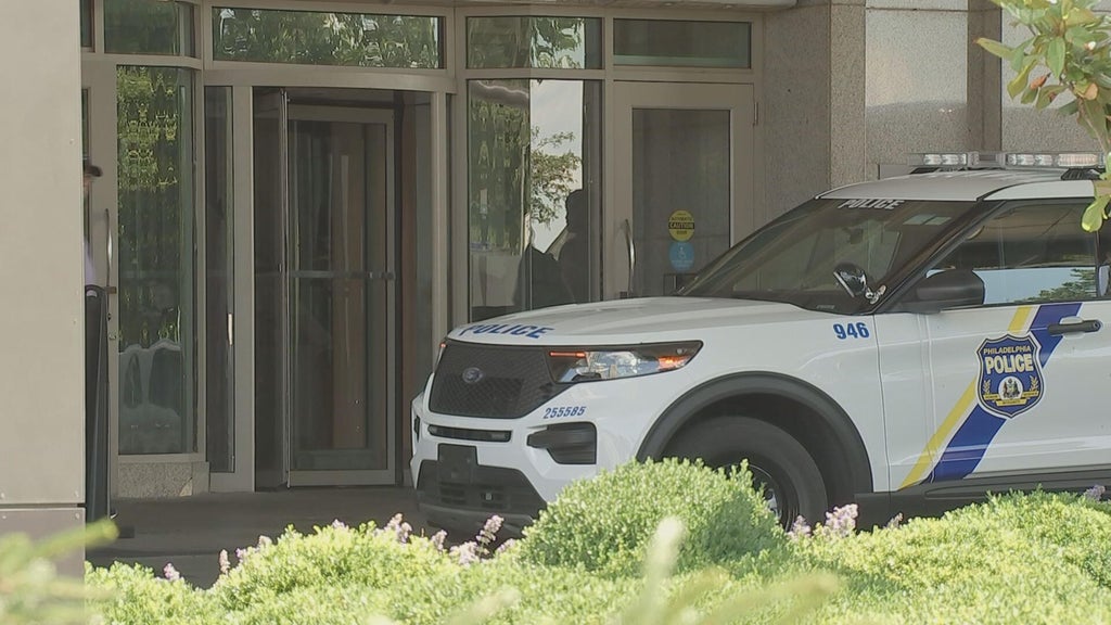Woman in custody after shooting inside Penn's Landing hotel