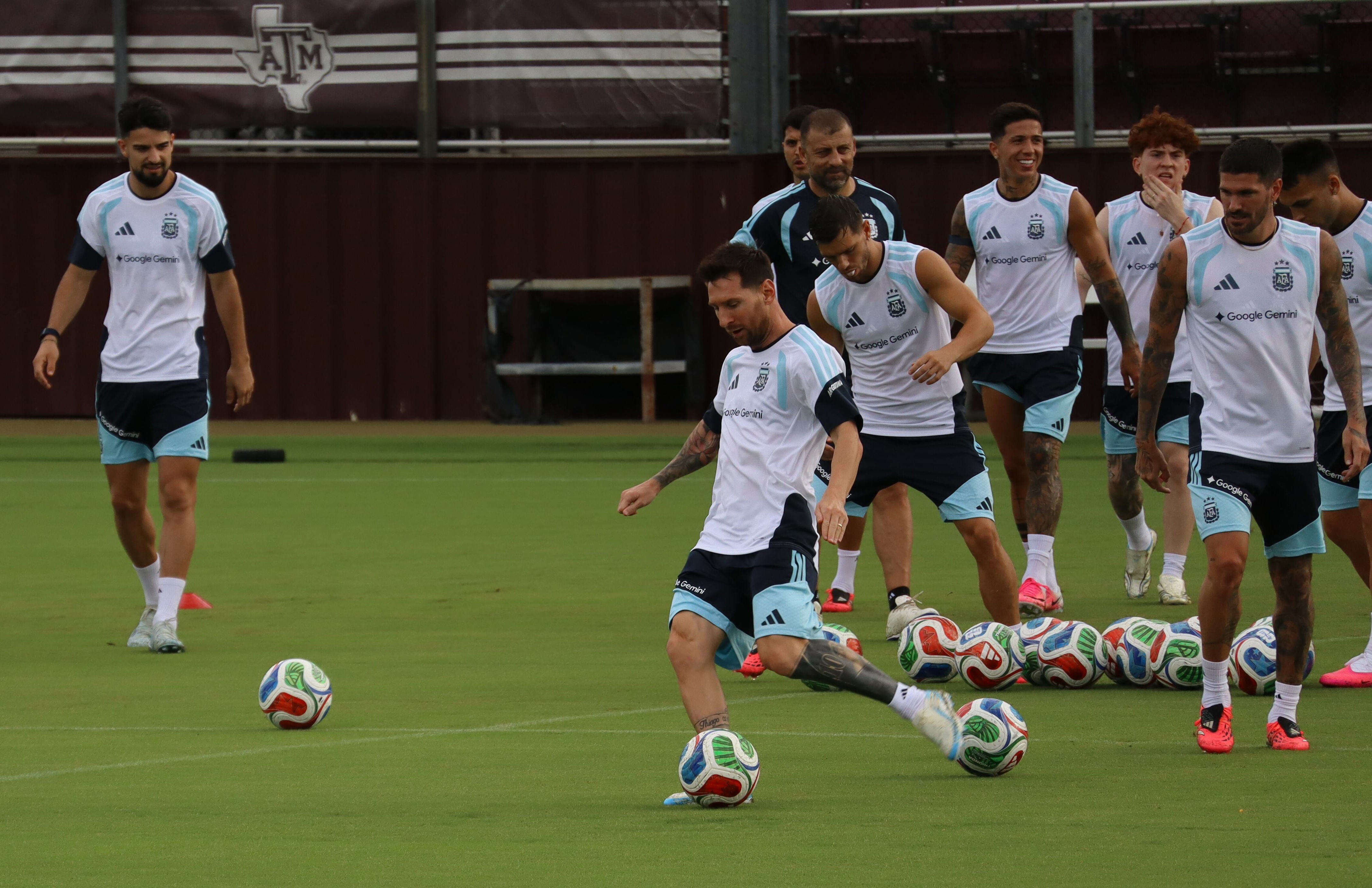 Scaloni: Lionel Messi might play some minutes in Kyle Field