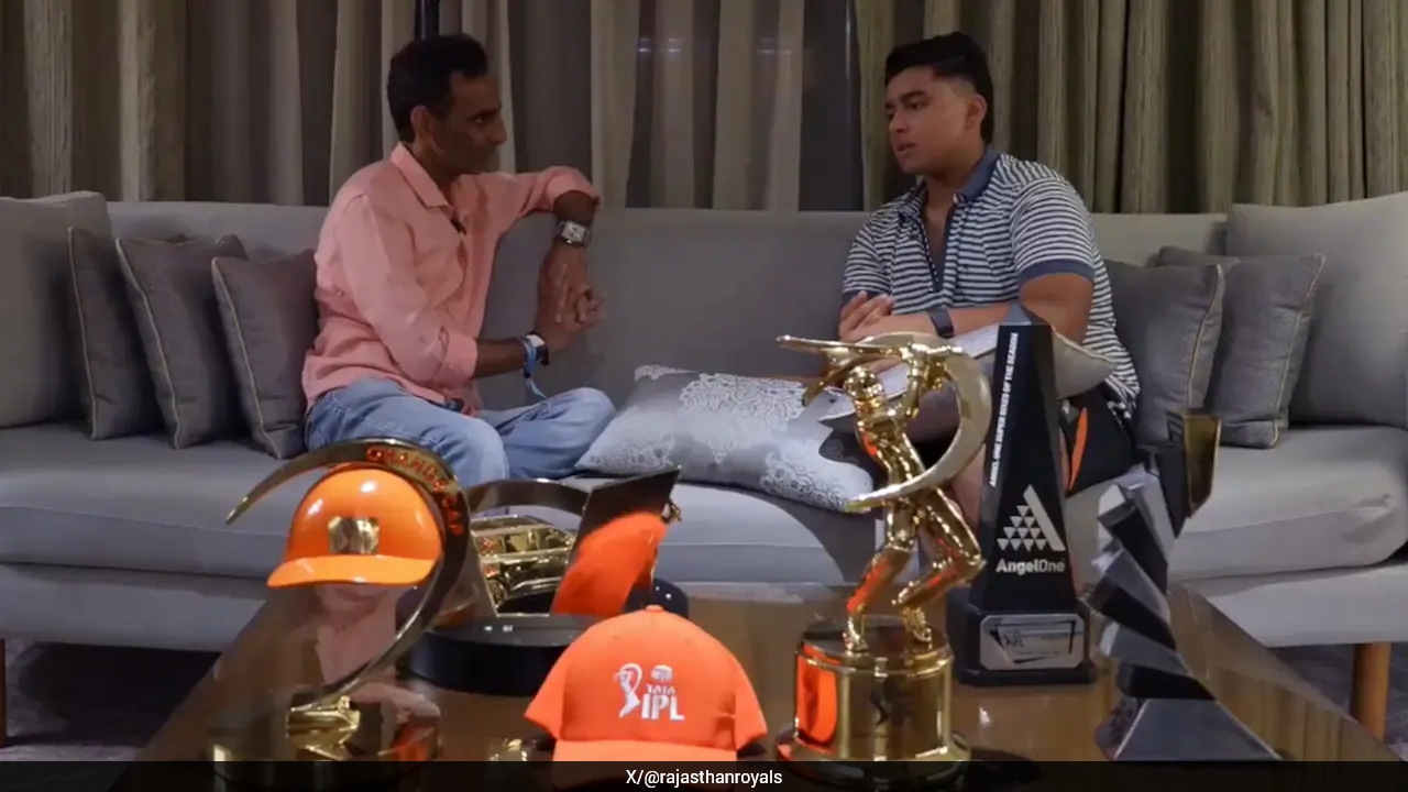 Sunil Gavaskar asked Vaibhav Sooryavanshi on red-ball ambition, 15-year ...