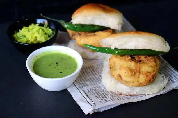 The end of an era? Mumbai vendors told to stop serving vada pav in ...