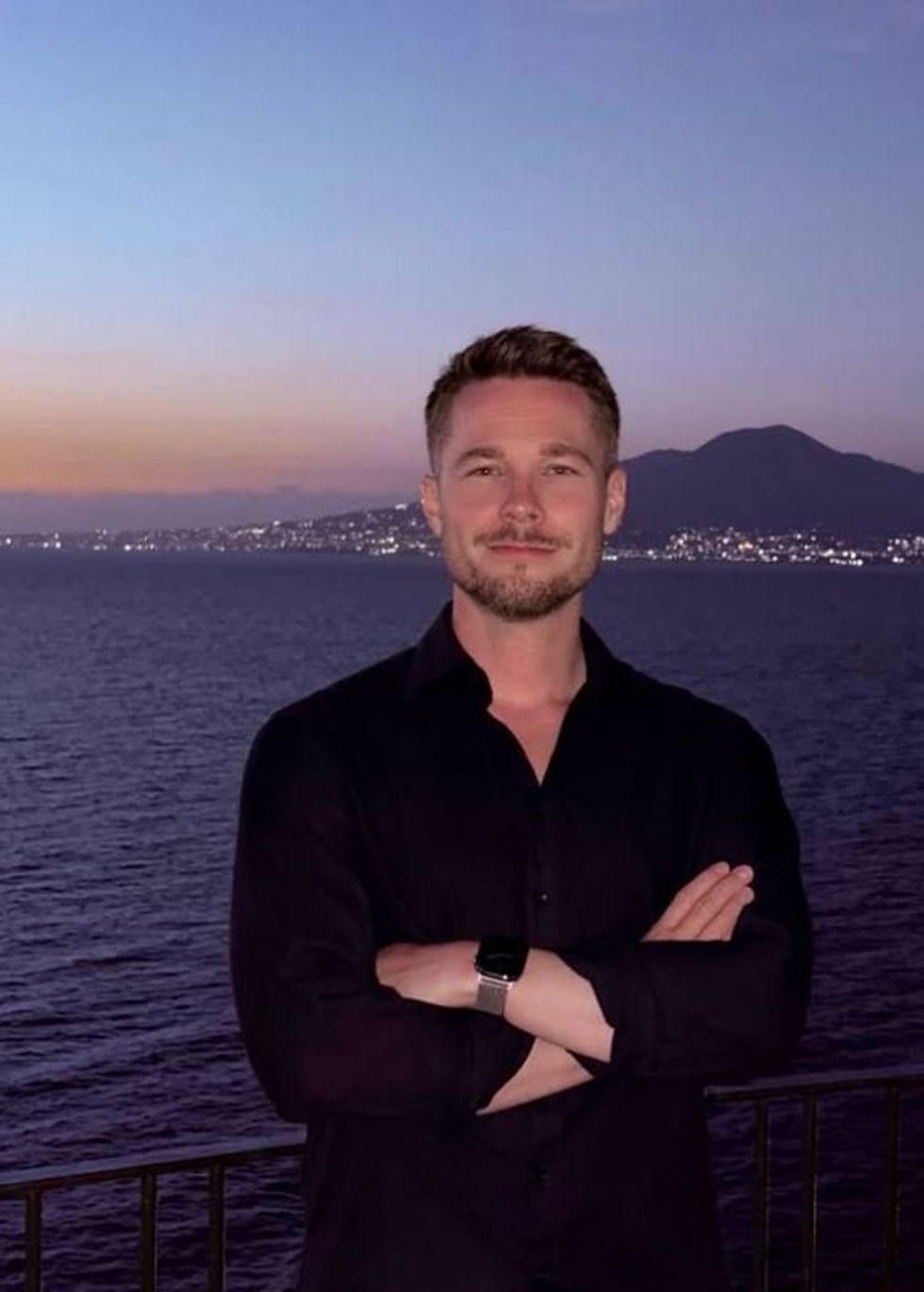 Alex Armstrong shares peek into Italian getaway as GB News star enjoys ...
