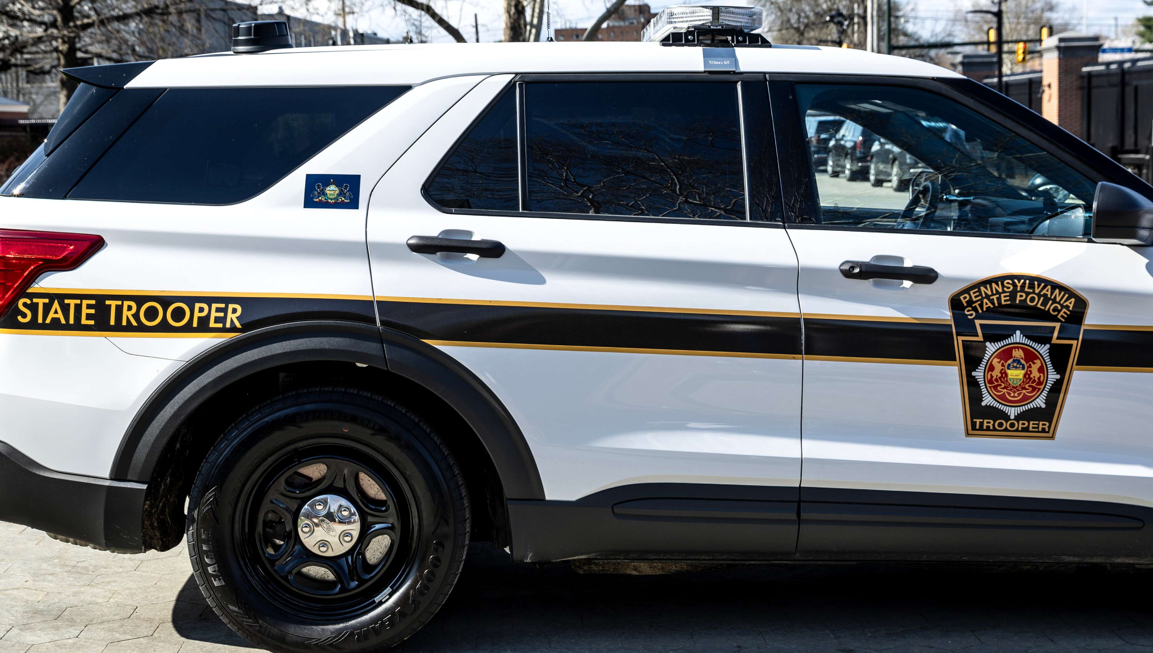 Teen driver cited after striking 3 in Pa. crosswalk