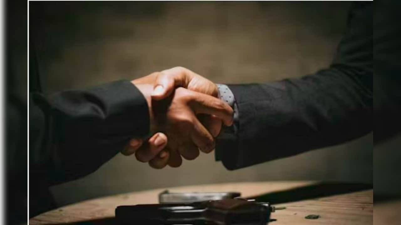Saudi Arabia, Pak Sign MoU To Develop Business District On Karachi Port ...