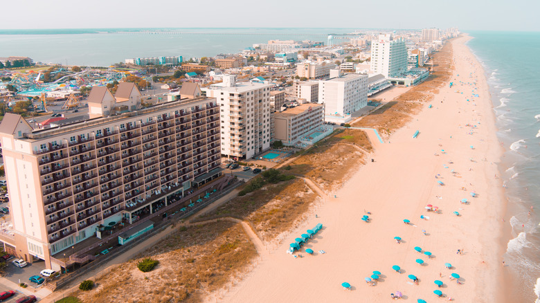 The best (and cheapest) East Coast beach towns to visit, according to ...