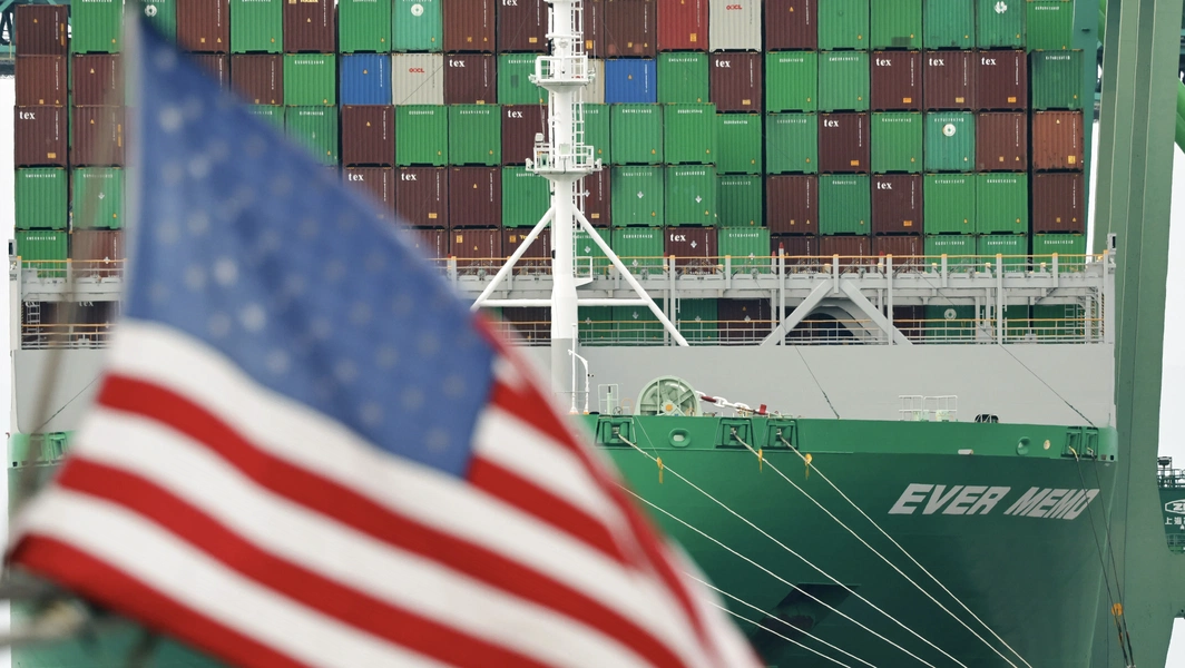 Rising inflation and political pressure put Fed in policy bind