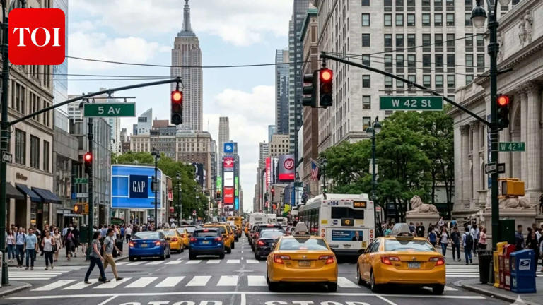 Why do traffic lights use red, yellow, and green only? The global ...