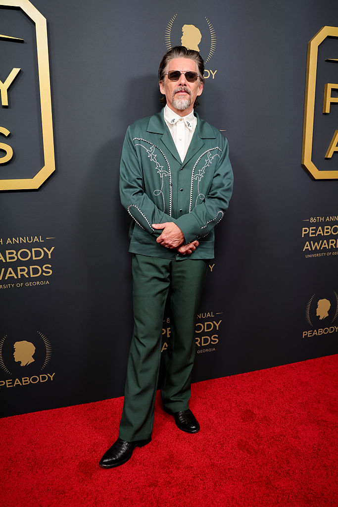 Tapis rouge : Ethan Hawke, Ben Affleck et François Arnaud rayonnaient ...