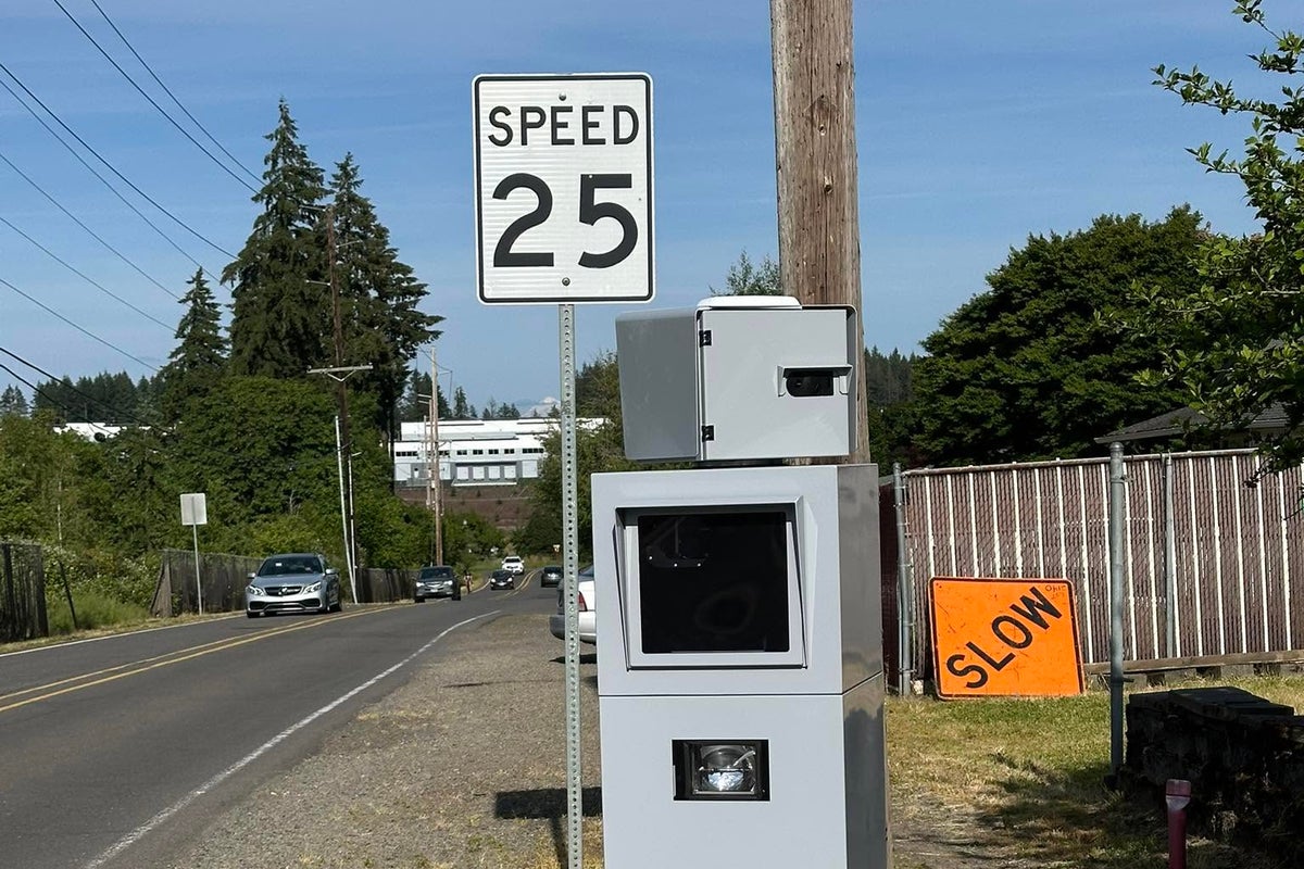 New speeding cameras catch more than 1,000 drivers on single street