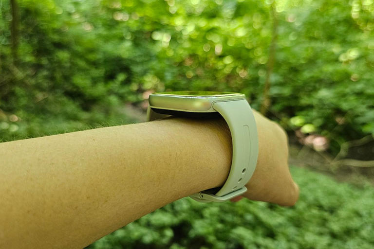 Xiaomi Redmi Watch 5 im Test: Smartwatch mit großem Display und kleinem ...