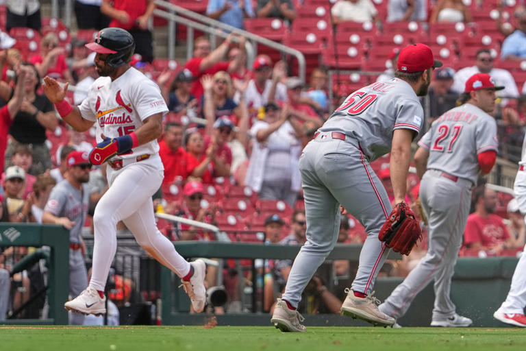 Torres homers, Walker hits RBI double as Cardinals rally past crumbling ...
