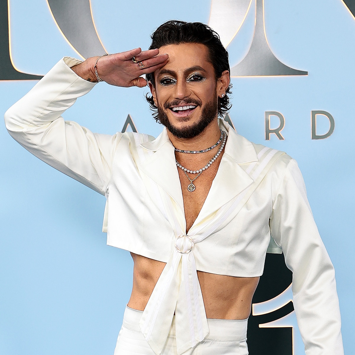 Frankie Grande reacts to Ariana Grande’s unbelievable new tour