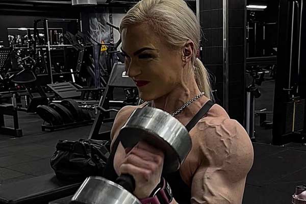 Top 15 qualified female bodybuilders for 2026 Olympia