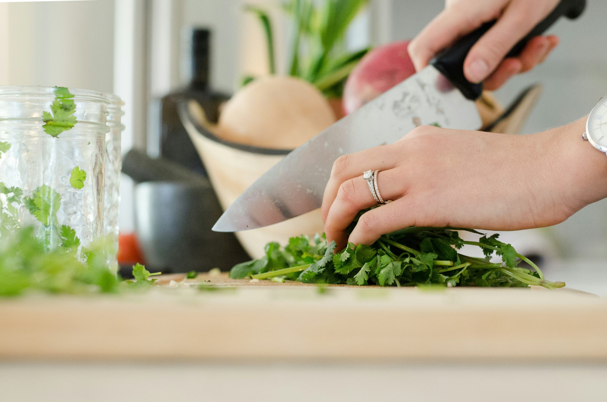 15 old-school cooking shortcuts that save both time and money