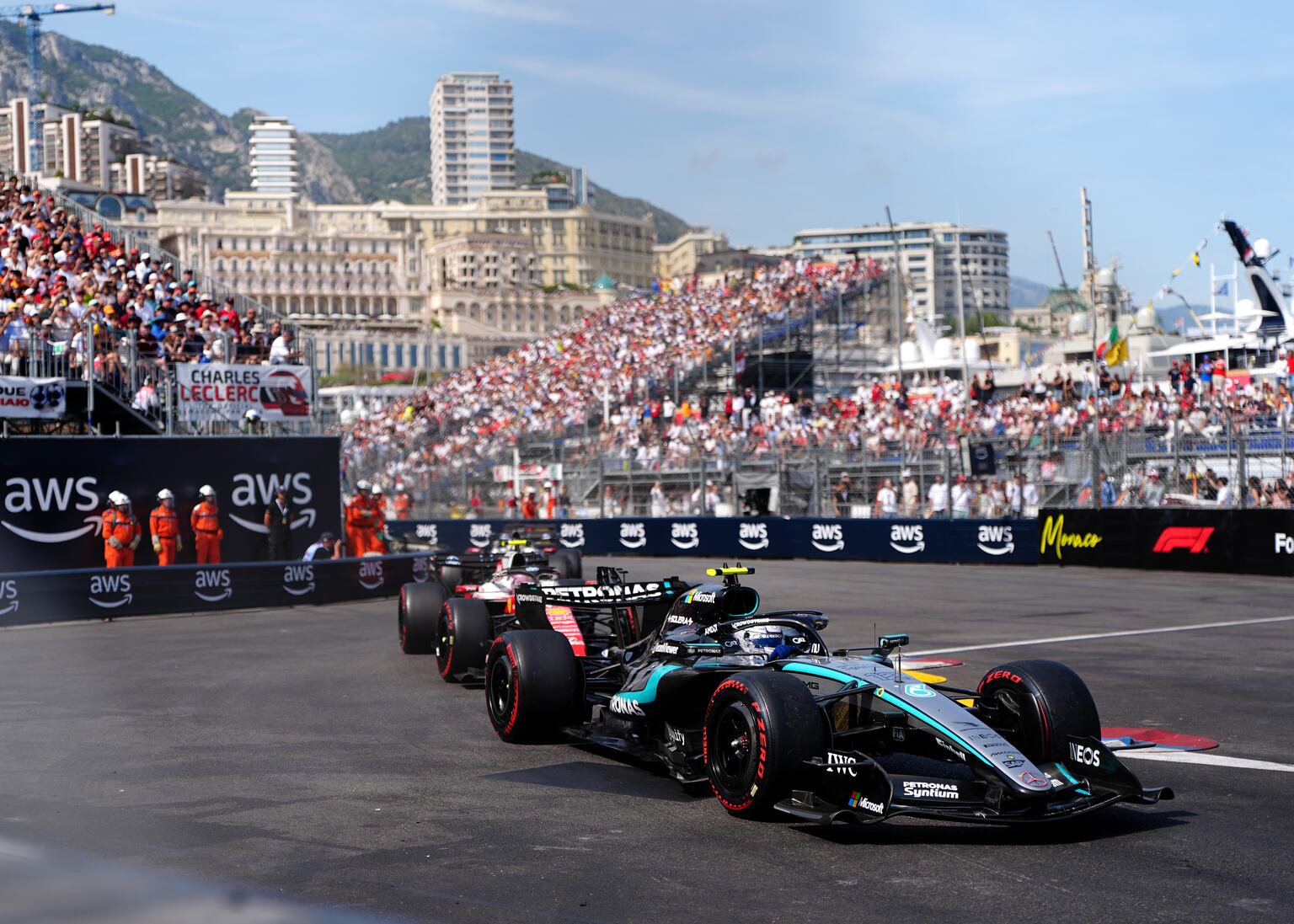 Track issues force red flag in Monaco Grand Prix