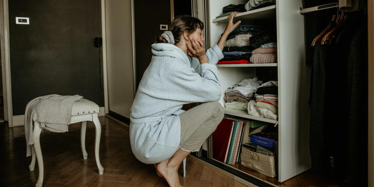 The closet decluttering method experts always recommend