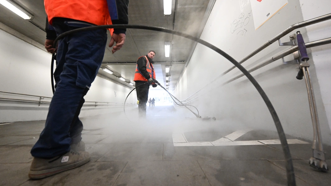 Steam cleaning hacks for a spotless home