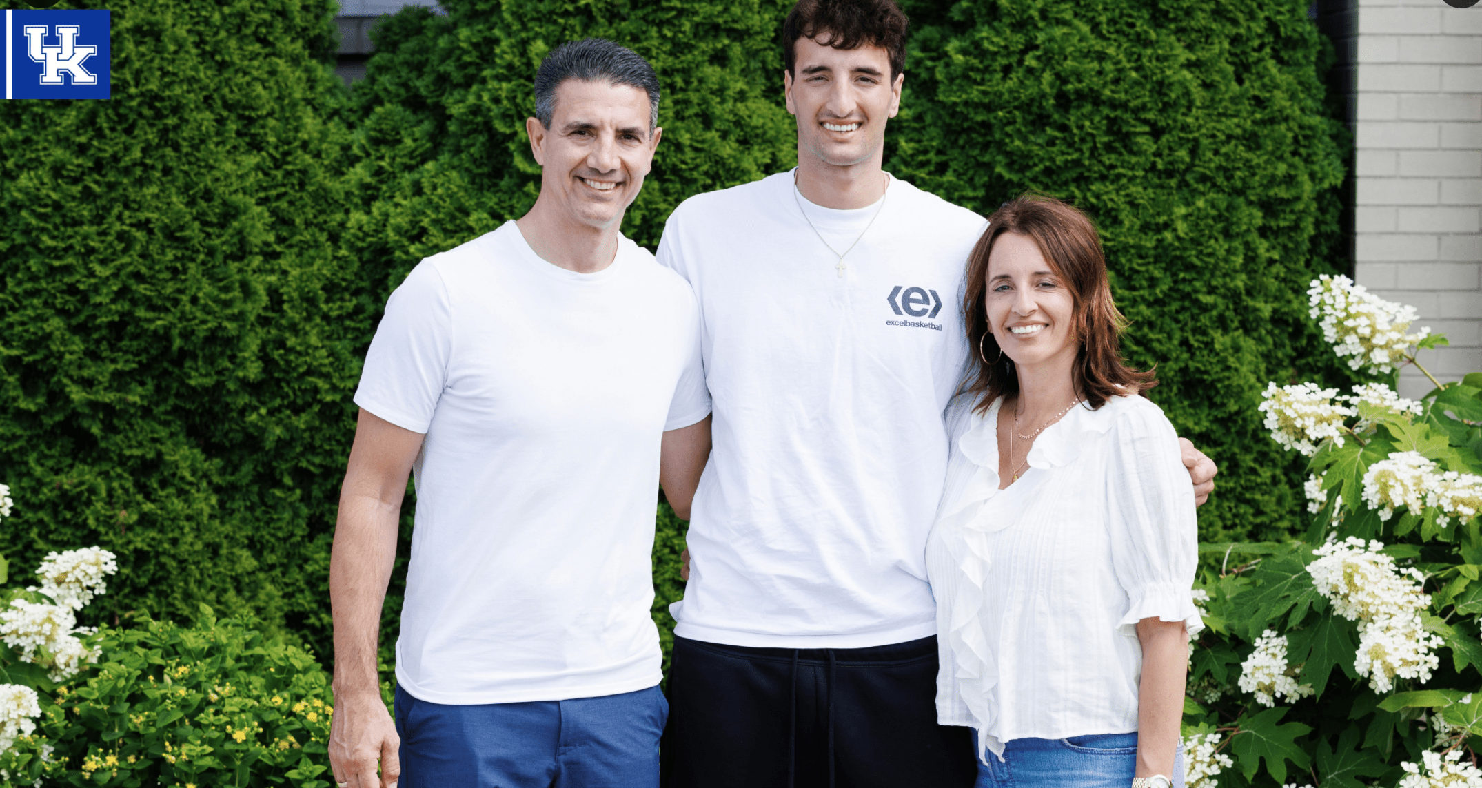 Kentucky Wildcats news: Milan Momcilovic and the Cats arrive on campus