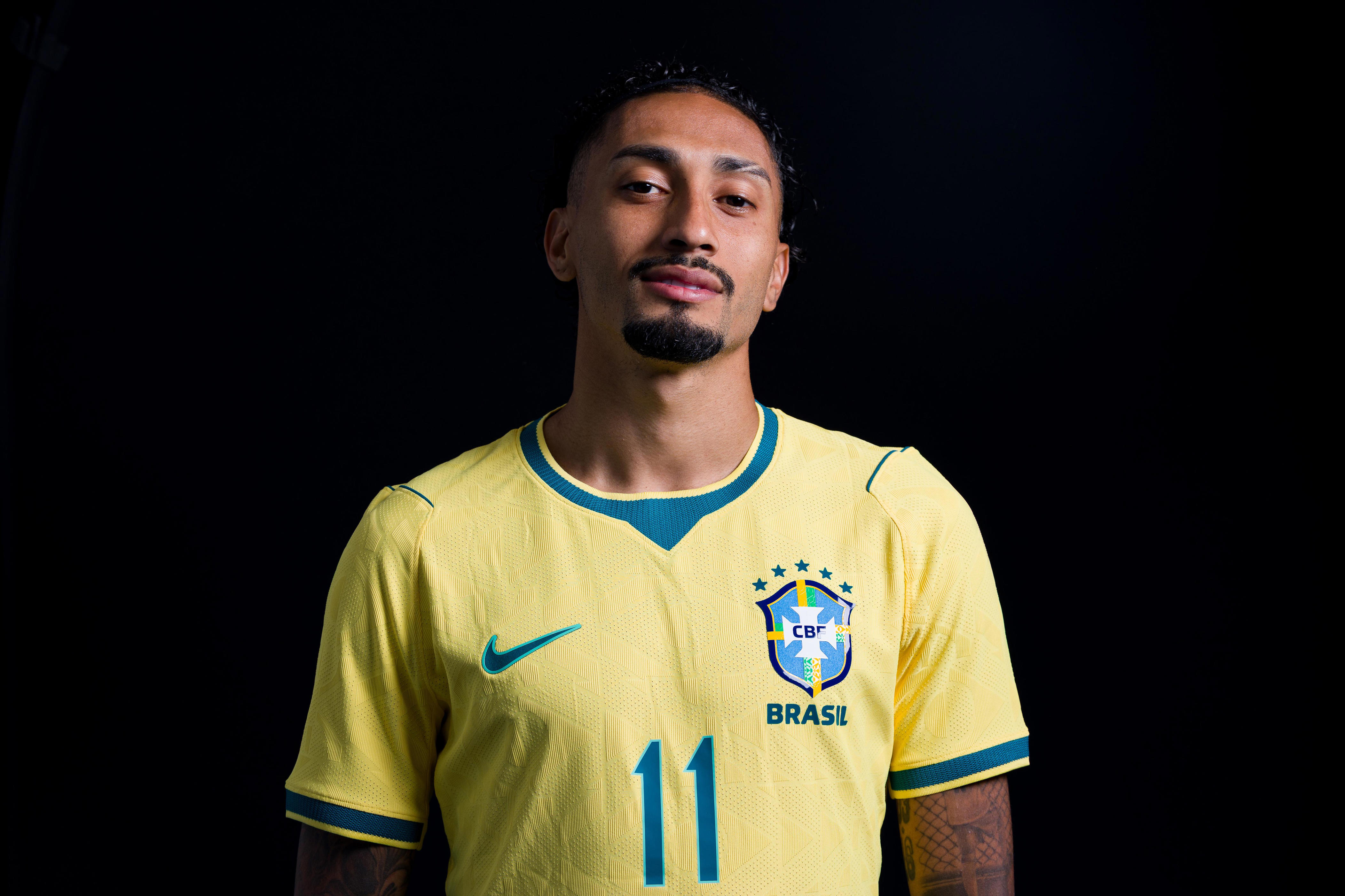 Raphinha makes kind gesture to Hamza Abdelkarim after Brazil beat Egypt