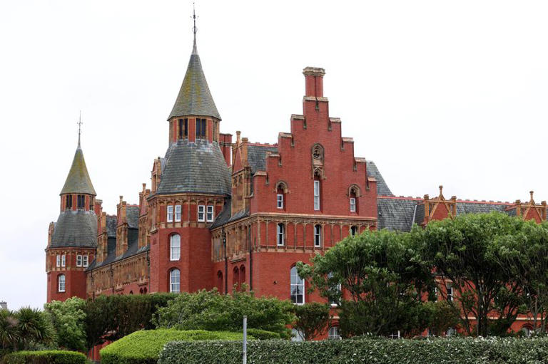 The iconic Southport building paid for by a group of 'strangers' to ...