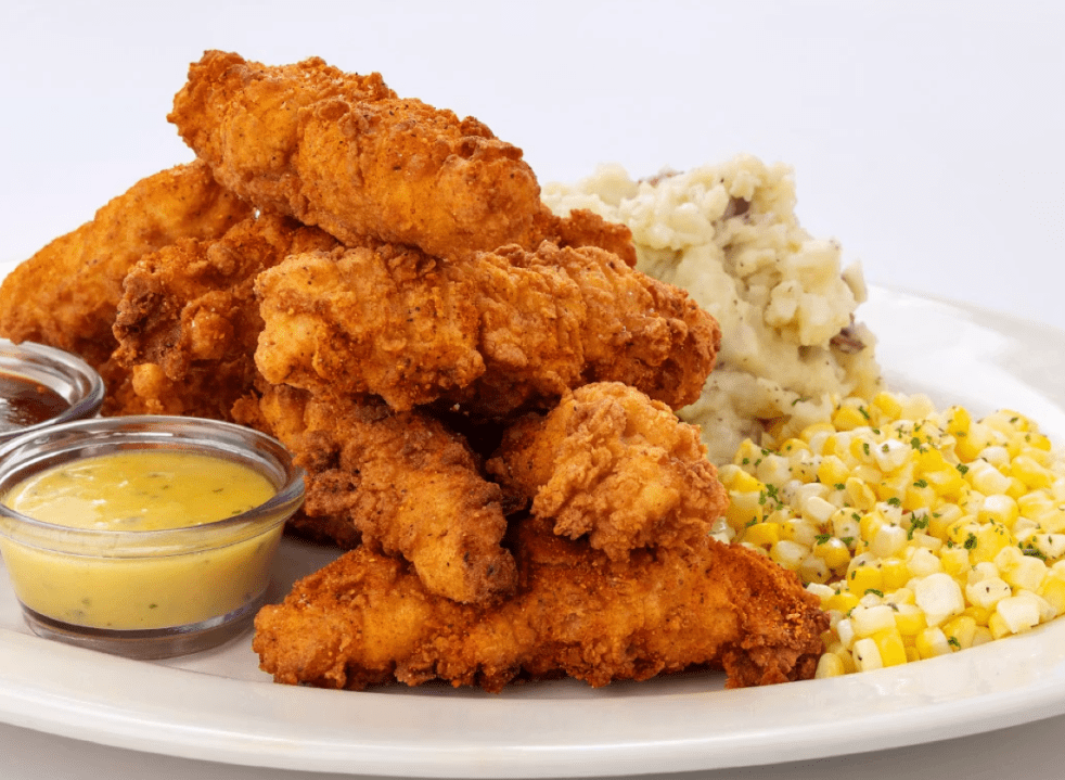 5 restaurant chains where one meal feeds two people, according to diners