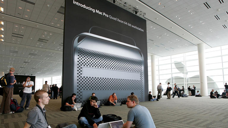 25 classic Apple photos that show the biggest WWDC moments in history