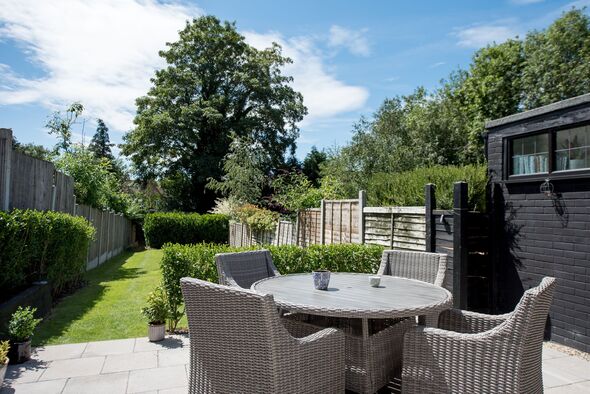 UK households urged to do 1 key garden job this weekend - use 13p ...