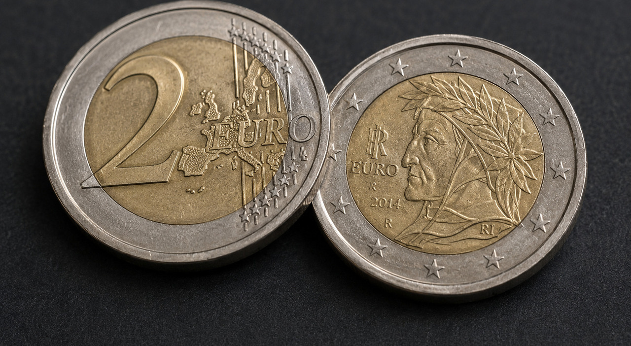 Monete da 2 euro false, è boom: come riconoscerle a occhio nudo (o con ...