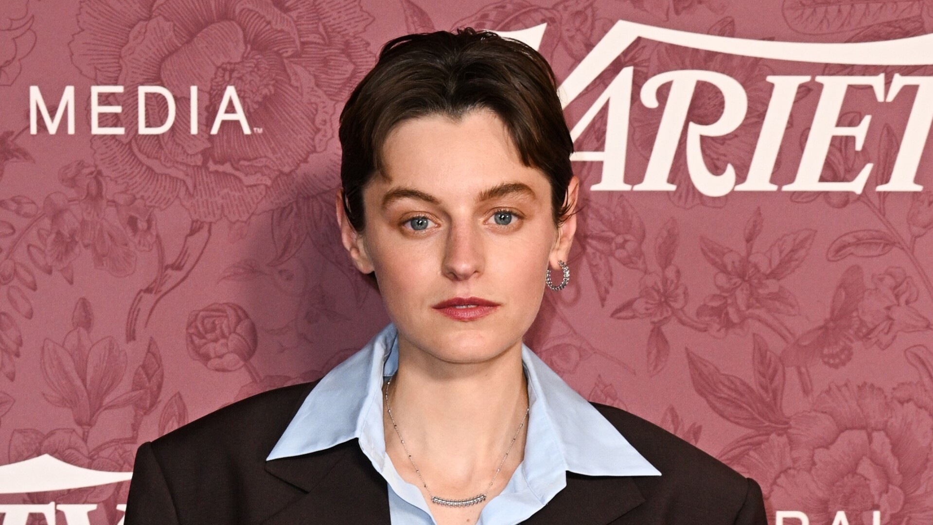 Women's award handed to actor who says they're not a woman