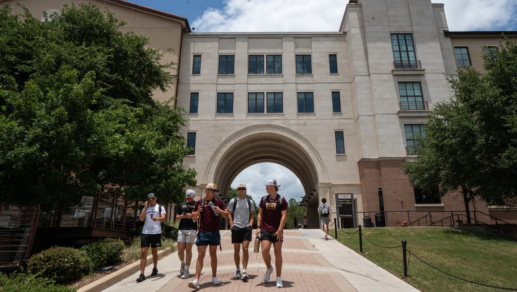 Making the most of college visits