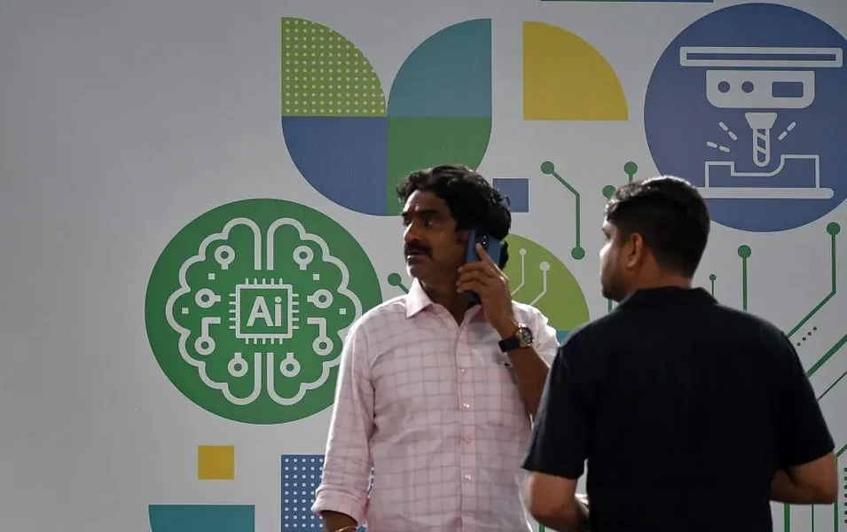 AI-driven automation cuts entry-level job postings by 35%