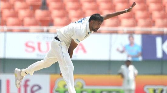Amid India’s dominance, Afghan pacer Saleem shines bright