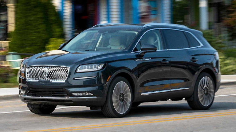 This 4-year-old Lincoln is the ultimate American luxury SUV for way ...