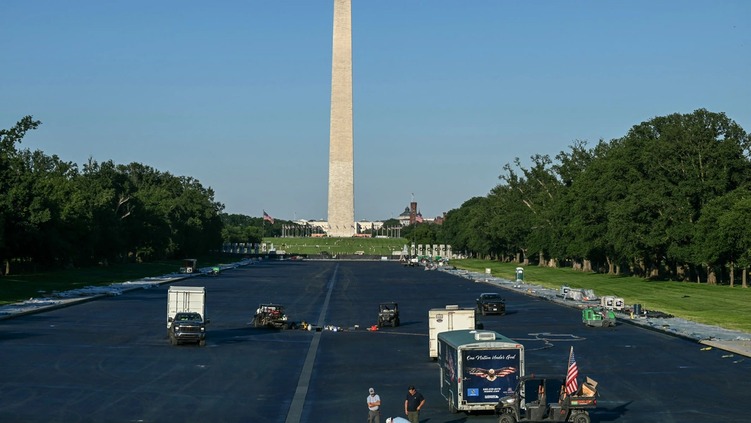 Trump defends $13.1M reflecting pool overhaul amid criticism